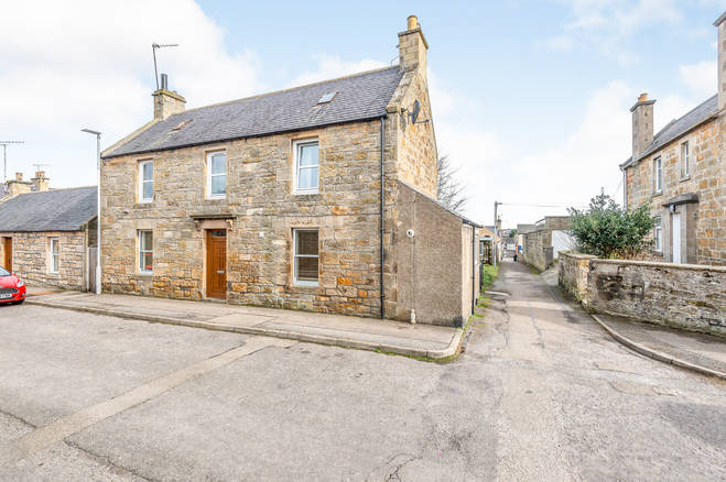 2 bedroom flat for sale in Blantyre Street, Elgin, IV30 4DW