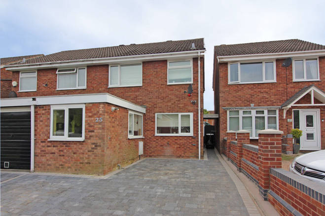 3 bedroom semi-detached house for sale in Cherrybrook Drive, Broseley ...
