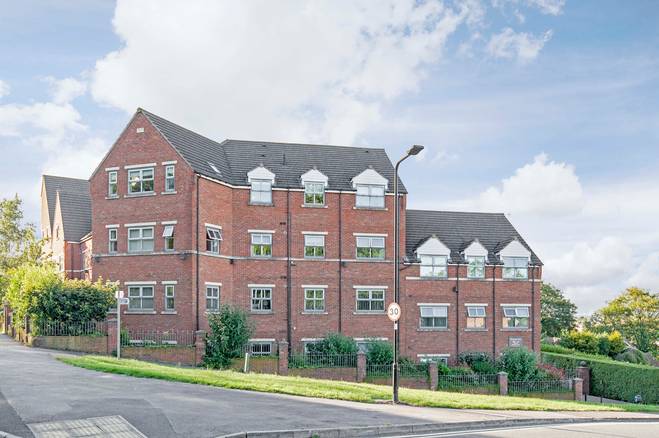2 bedroom apartment to rent in Moorgate View, Rotherham, S60 2UG