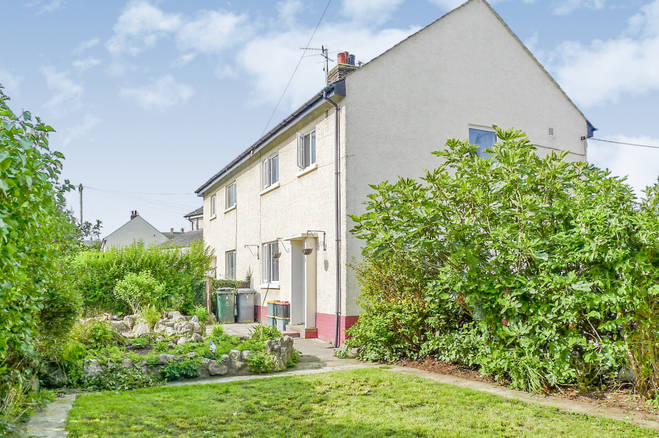 3 bedroom semi-detached house for sale in Highfield Road, Carnforth ...