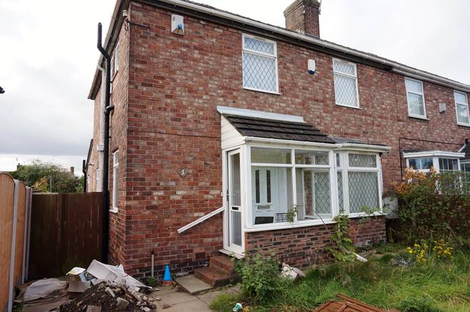 3 bedroom semi-detached house for sale in Sycamore Avenue, Widnes, WA8 6HL