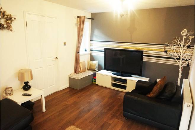 3 bedroom semi-detached house for sale in Blake Walk, Gateshead, NE8 3NW