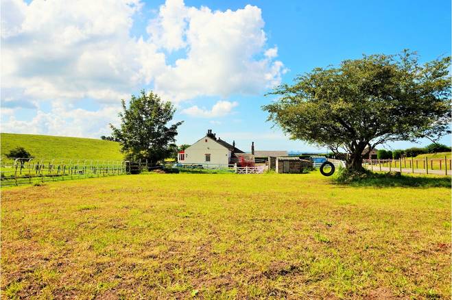 4 bedroom farm house for sale in Halton, Lancaster, LA2 6PH