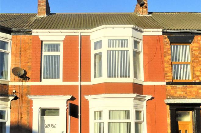 4 bedroom terraced house for sale in Coatham Road, Redcar, TS10 1RS