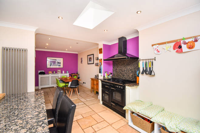 4 bedroom semi-detached house for sale in Tamworth Road, Coventry, CV7 8JG