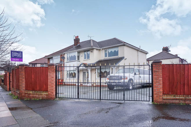 4 bedroom semi-detached house for sale in Pilch Lane East, Liverpool ...