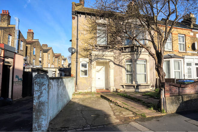 3 bedroom end of terrace house for sale in Borthwick Road, London, E15 1UD