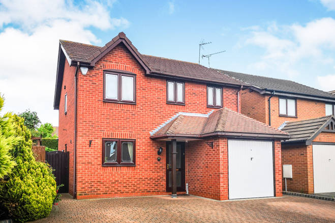 4 bedroom detached house for sale in Patterdale Close, Gamston, NG2 6PW