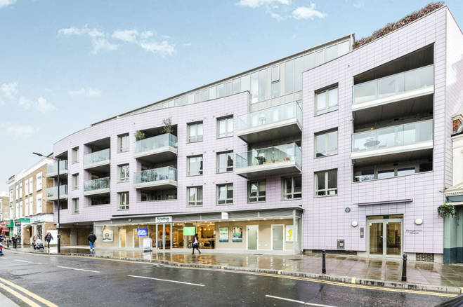 2 bedroom flat for sale in 15 Vanston Place, London, SW6 1AY