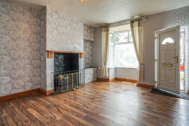 3 bedroom terraced house for sale in Dark Lane, Bedworth, CV12 0JL