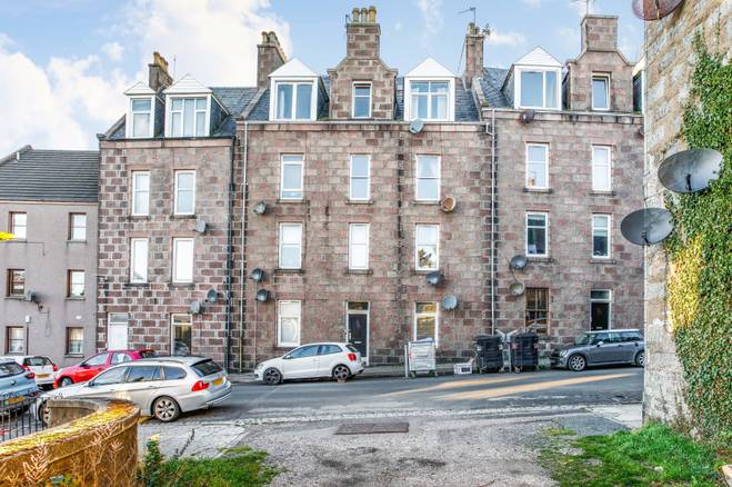 1 bedroom flat for sale in Hardgate, Aberdeen, AB10 6AD