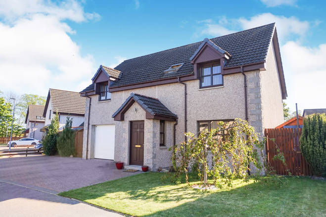 4 bedroom detached house for sale in Bain Road, Elgin, IV30 6GD