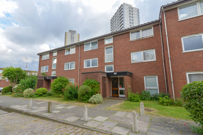 1 bedroom apartment for sale in Regent Square, London, E3 3HQ