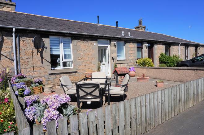 1 bedroom bungalow for sale in Chanonry Road, Elgin, IV30 1XH