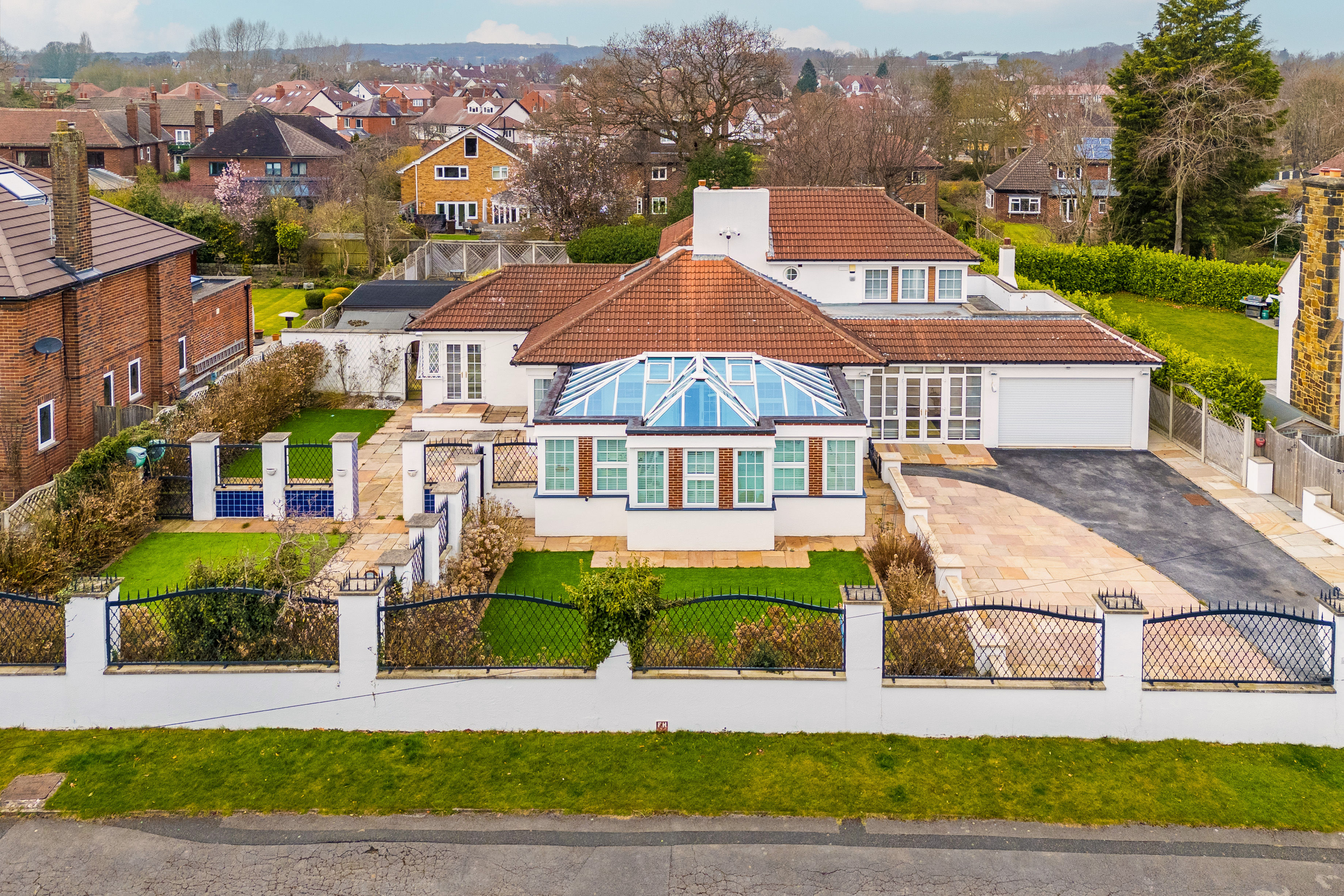 8 Houses & Flats For Sale in Horsforth | Purplebricks