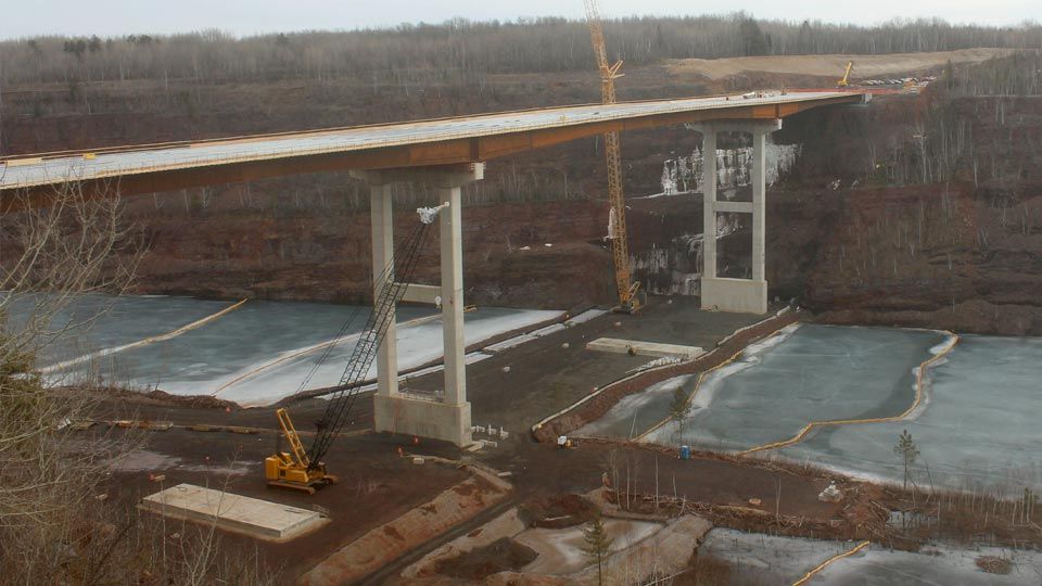 Photos: Tallest bridge in Minnesota features New Millennium bridge deck