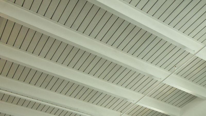 Photos: Acoustic dovetail roof deck mitigates Jacksonville airport noise