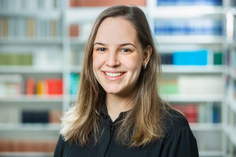 Emily Beyer – Kulturwissenschaftliches Institut Essen (KWI)