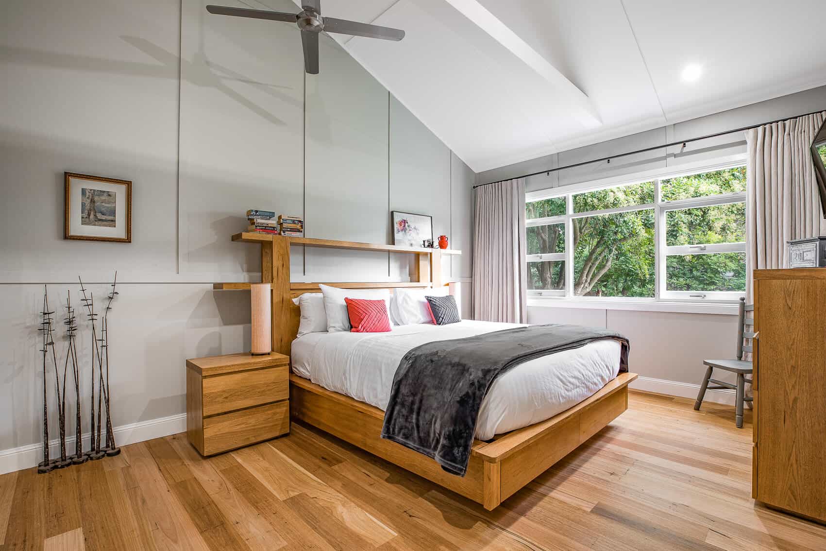 The Lodge at Kalinya Estate – Heritage & Cozy Luxury