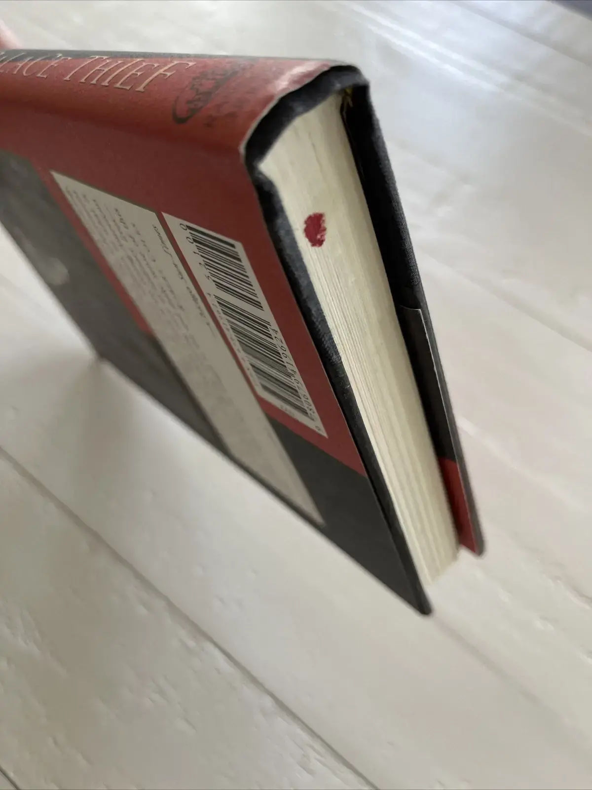 What Are Remainder Marks on Books – Collector’s Guide