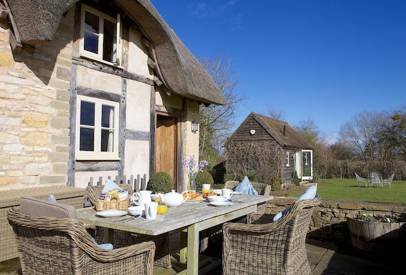 Field Cottage - Romantic Luxury Cottage In The Cotswold