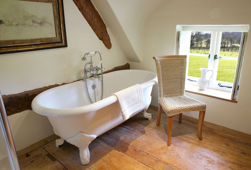 Field Cottage - Romantic Luxury Cottage In The Cotswold