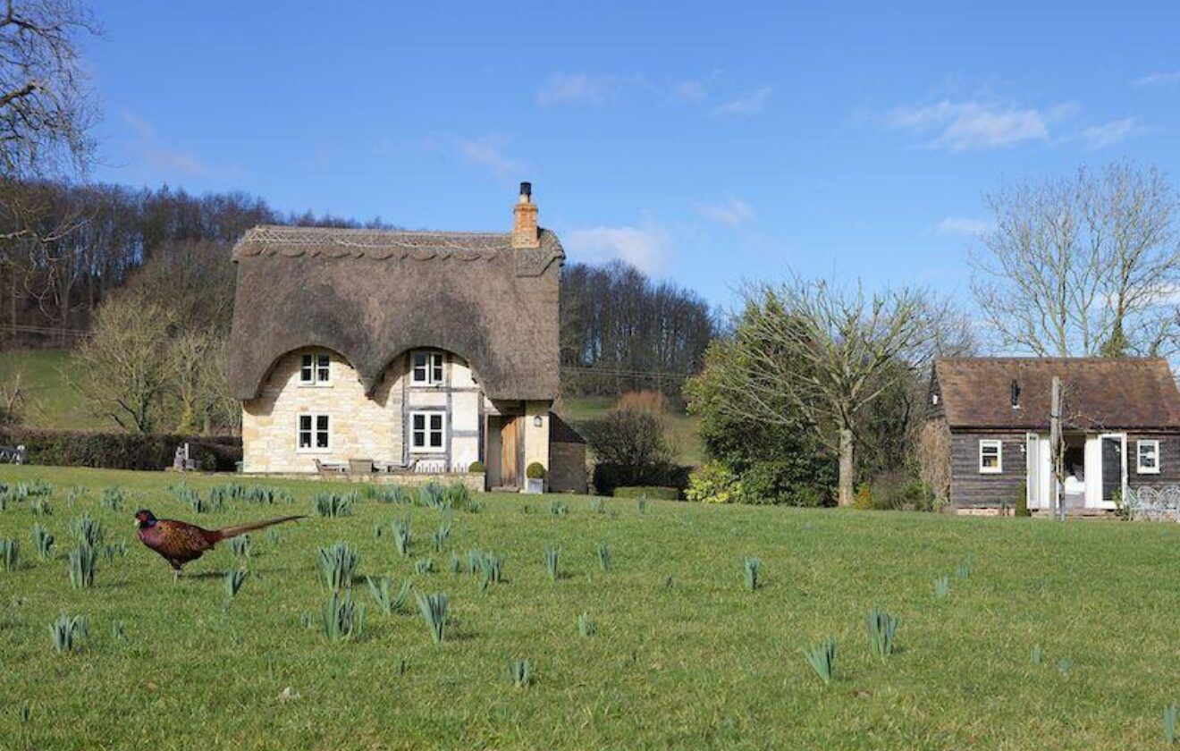 Field Cottage - Romantic Luxury Cottage In The Cotswold