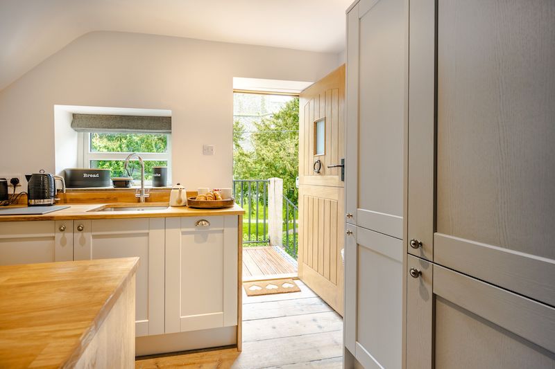 The Hideaway - Luxury Apartment In Norfolk | Elite Cottages