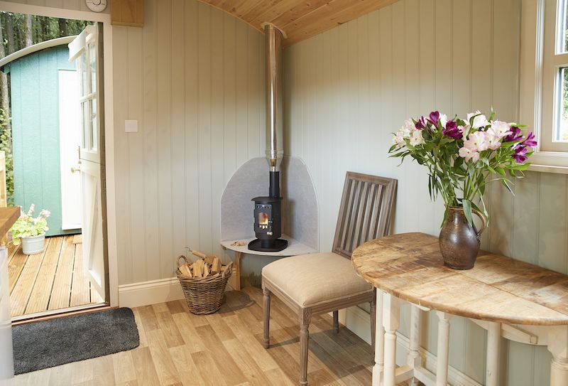 Anne’s Hut - Luxury Holiday Hut In Monmouthshire | Elite Cottages