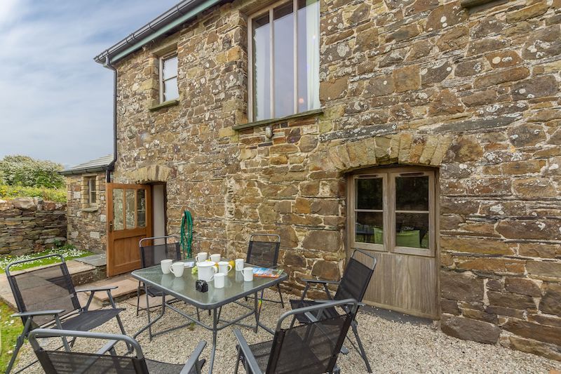 Spring Barn - Holiday Barn Near Rock, Cornwall | Elite Cottages