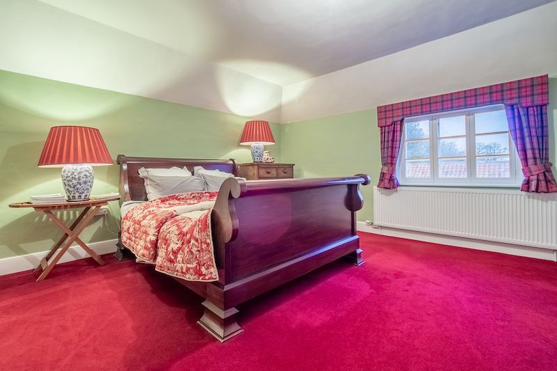 Grove Farm House - Group Booking Holiday House, Suffolk