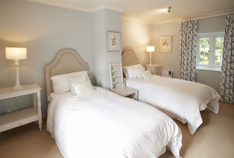 Mews Cottage - Stunning Holiday Cottage Cornwall | Elite Cottages