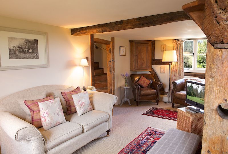Field Cottage & Garden Room - Two Holiday Cottages, Worcestershire