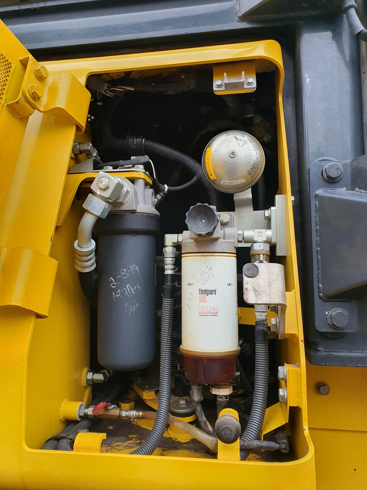 Komatsu D51PX-24 70564 - Red Bull Equipment