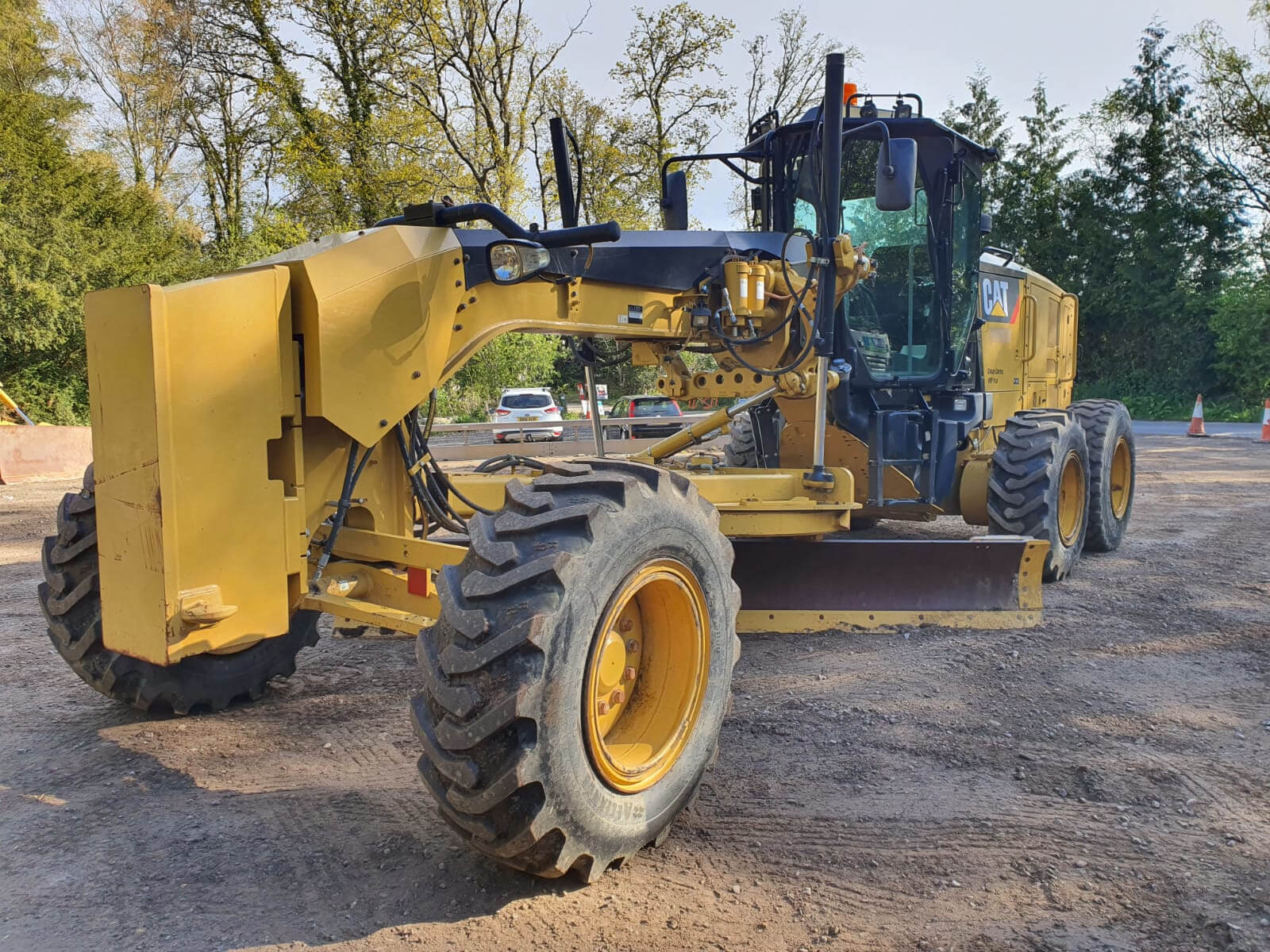 CAT 140M2 VHP PLUS 70612 - Red Bull Equipment