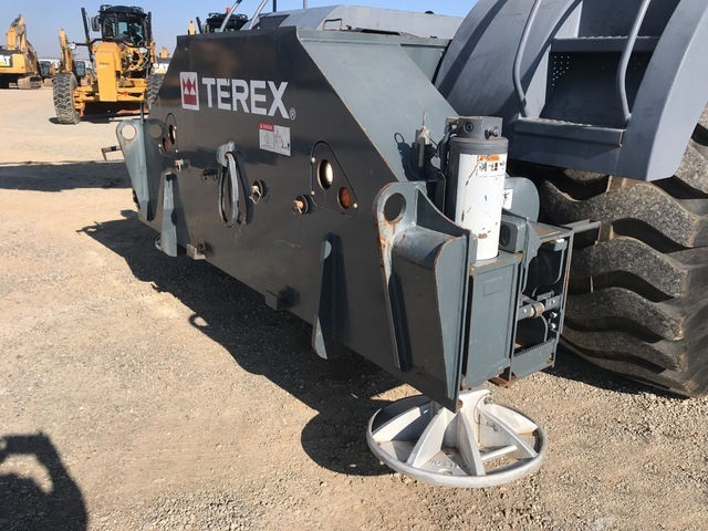 TEREX RT780 - Red Bull Equipment