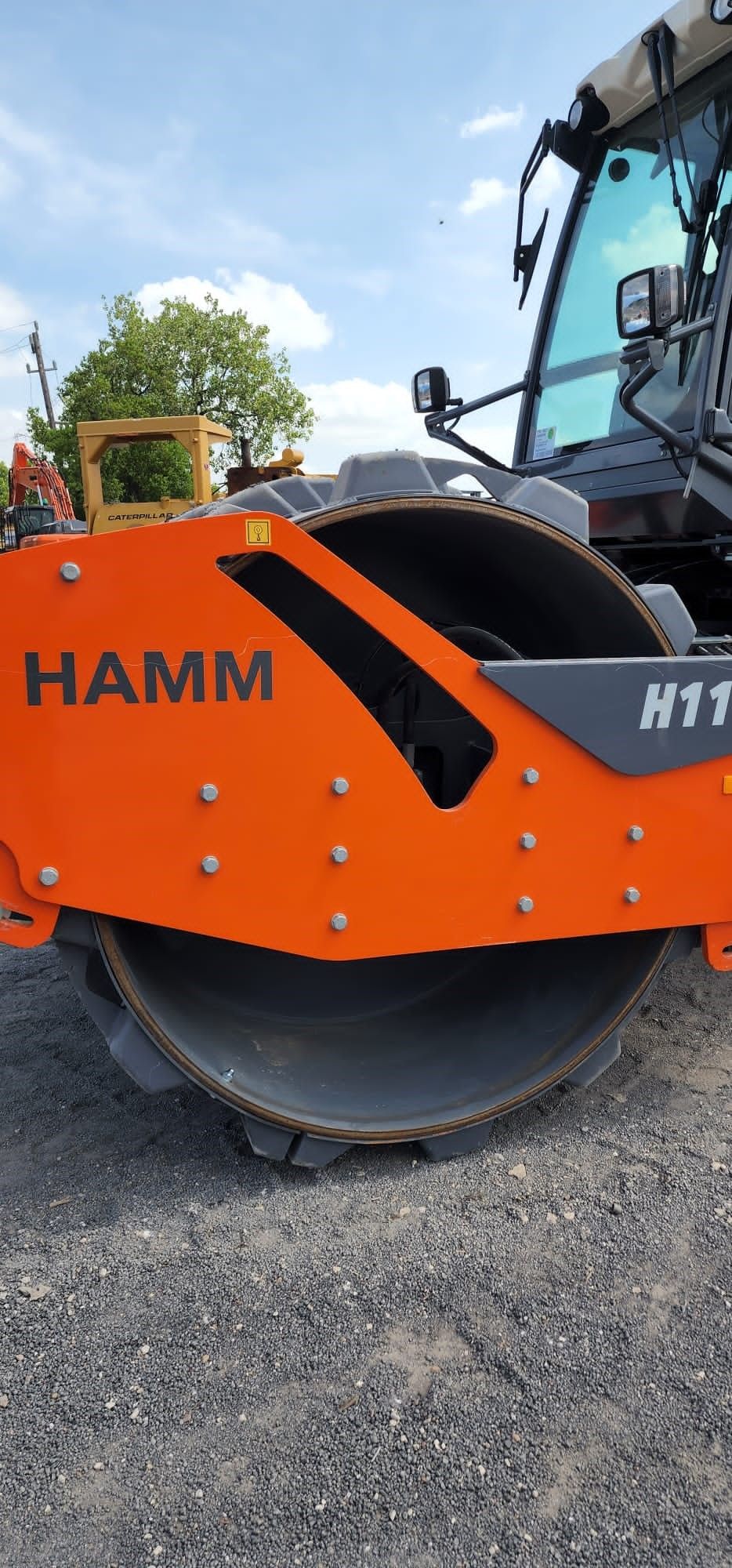 HAMM H11i 50673 - Red Bull Equipment