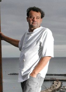 Hix Restaurant, Champagne & Caviar Bar in London | Glass Of Bubbly