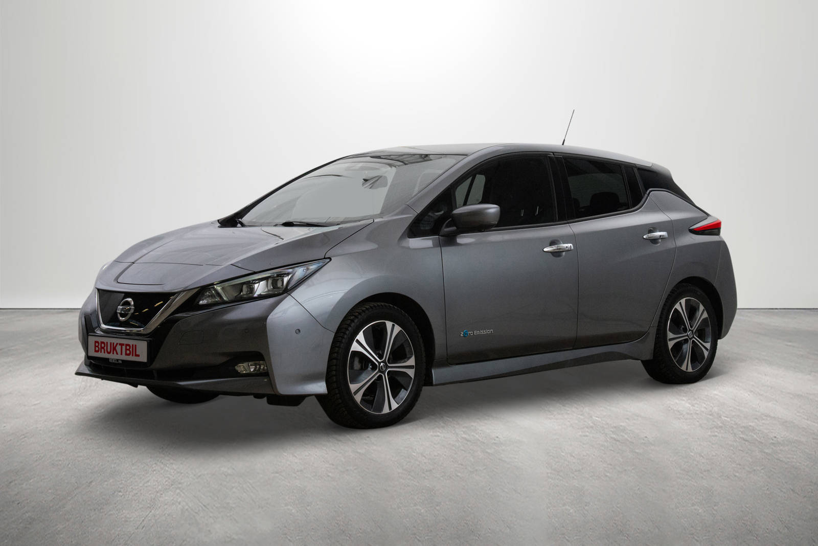 Rebil - Nissan Leaf | 2018 | EV13504