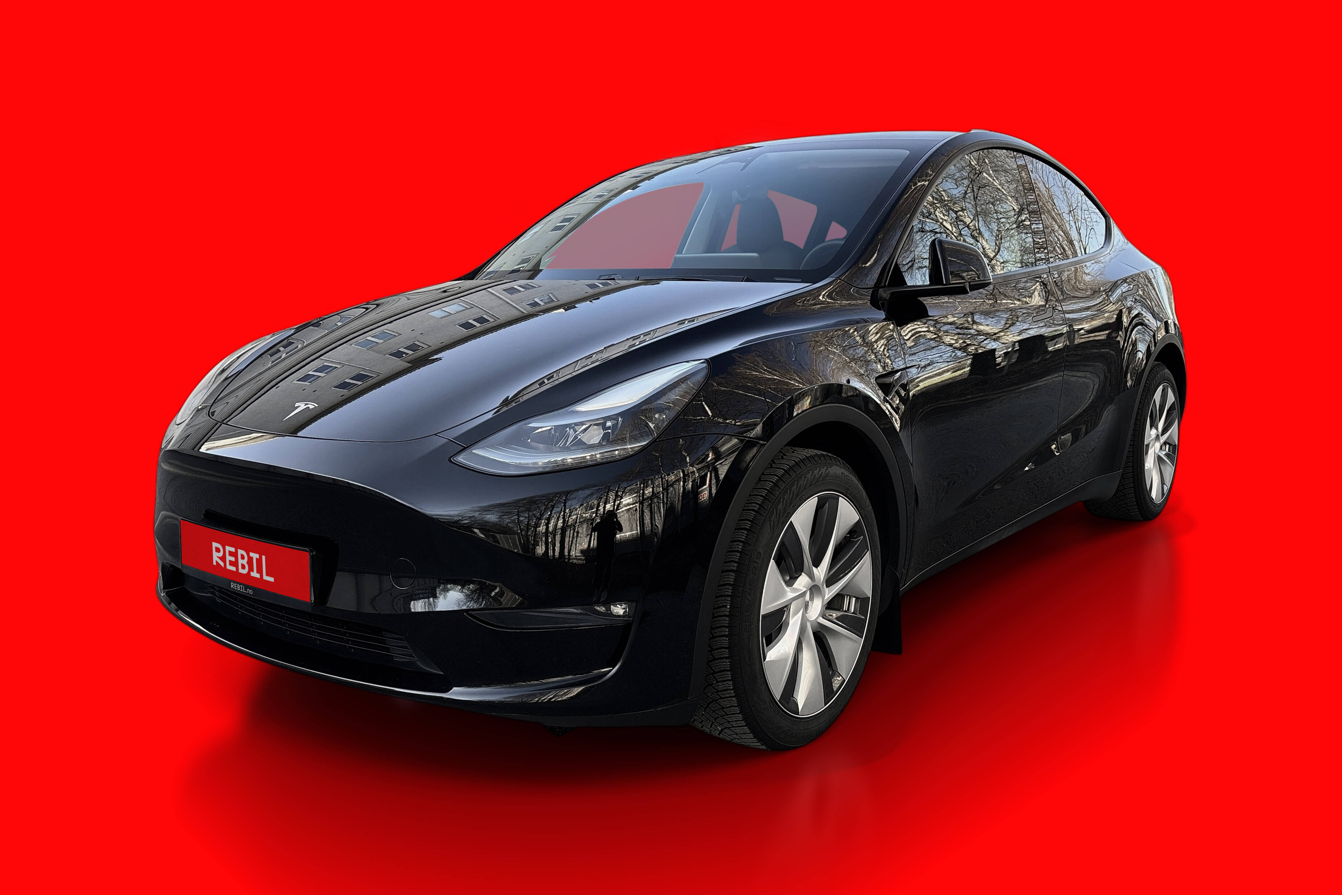 Rebil - Tesla Model Y | 2023 | EF74204