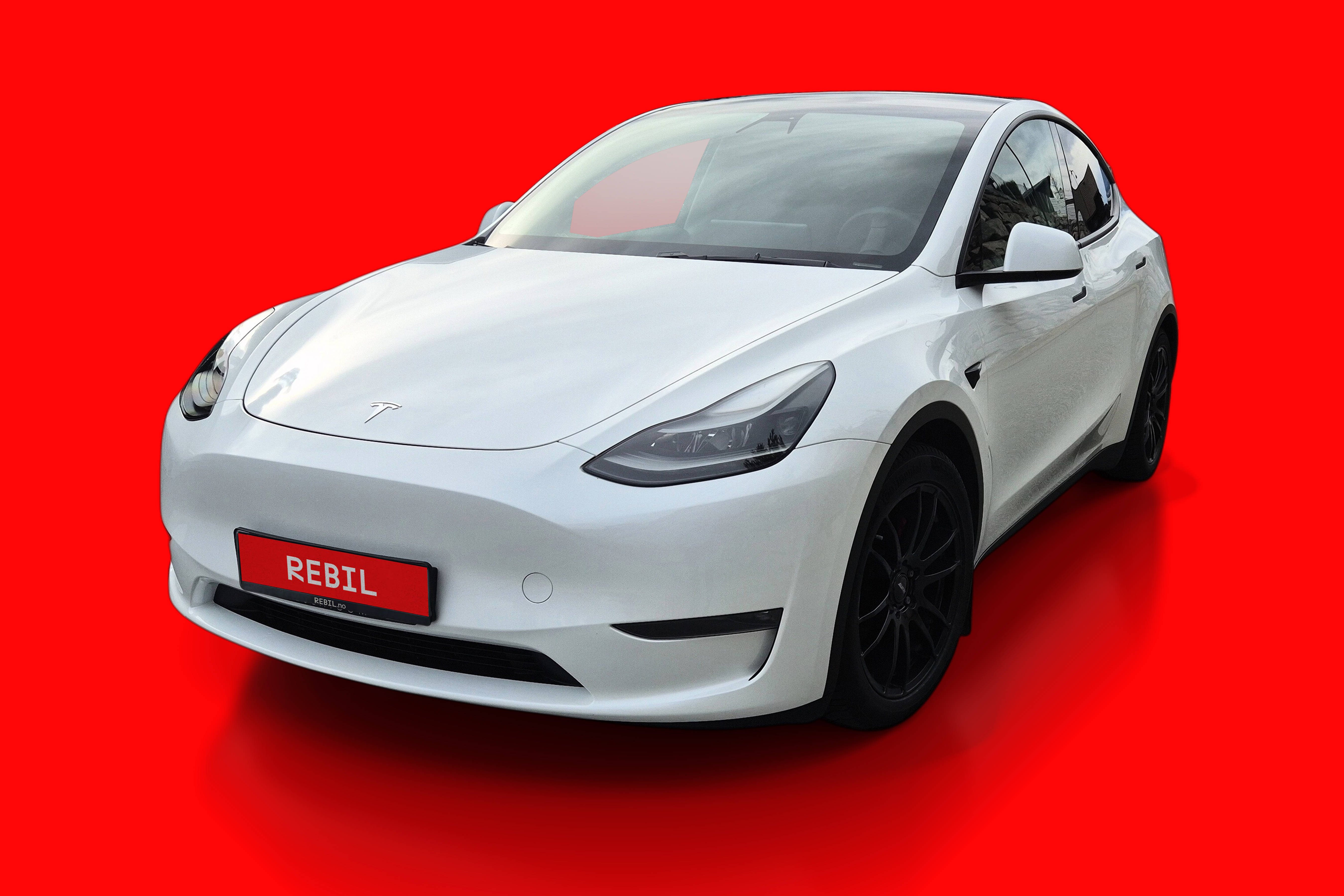 Rebil - Tesla Model Y | 2023 | EE96897
