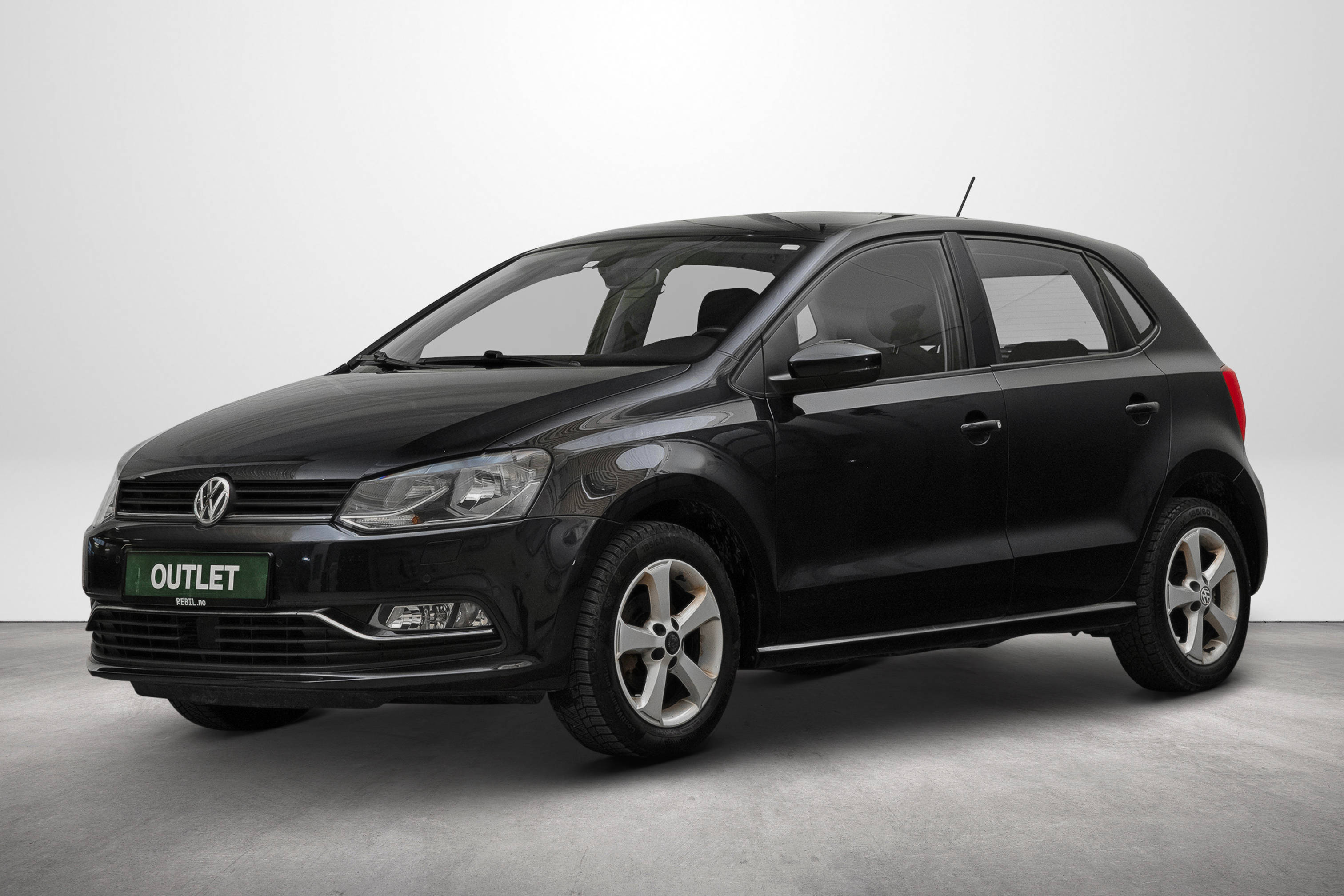 Rebil - Volkswagen Polo | 2015 | AY26154