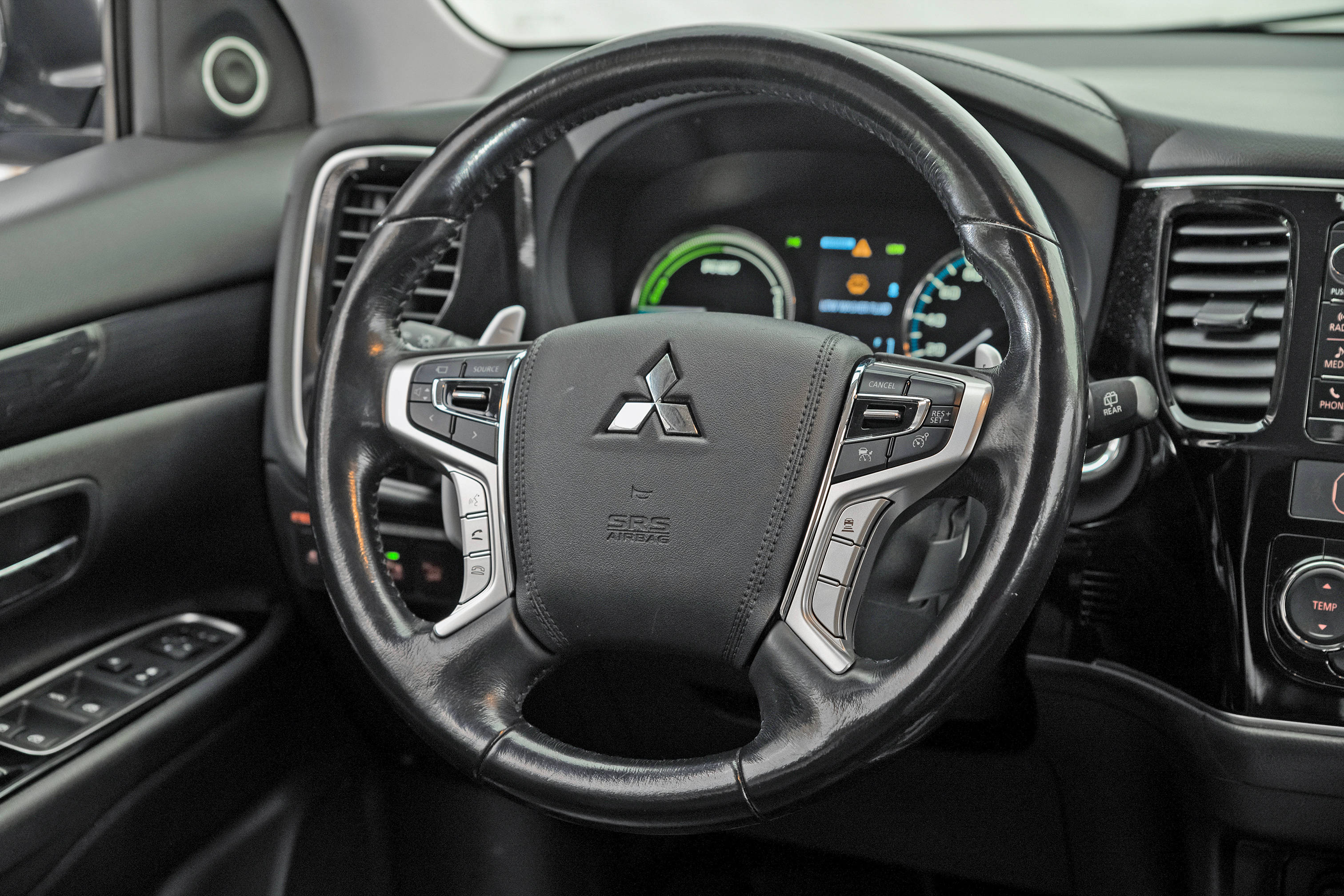 Rebil - Mitsubishi Outlander | 2016 | BD97484