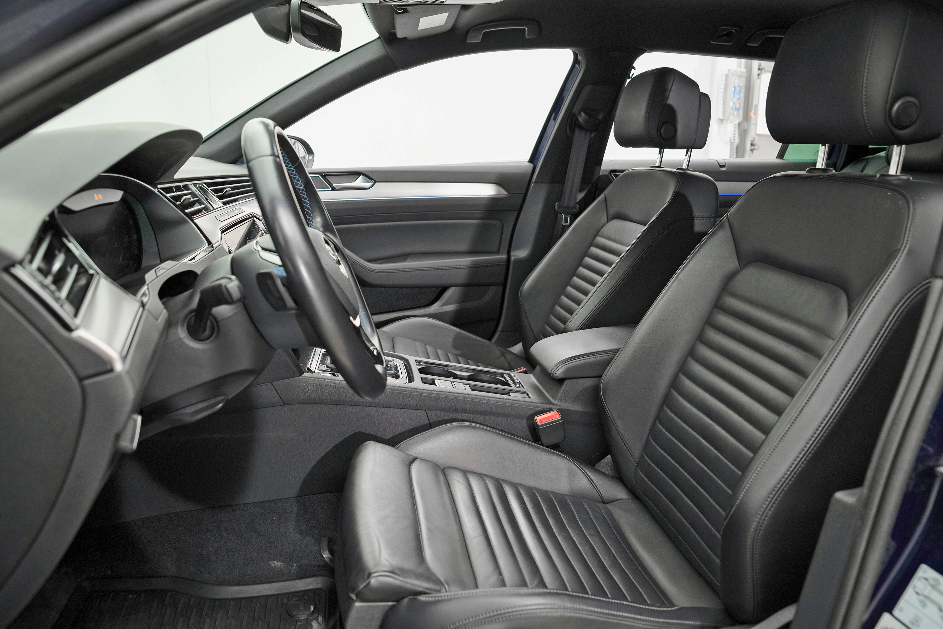 Rebil - Volkswagen Passat GTE | 2018 | CV89528