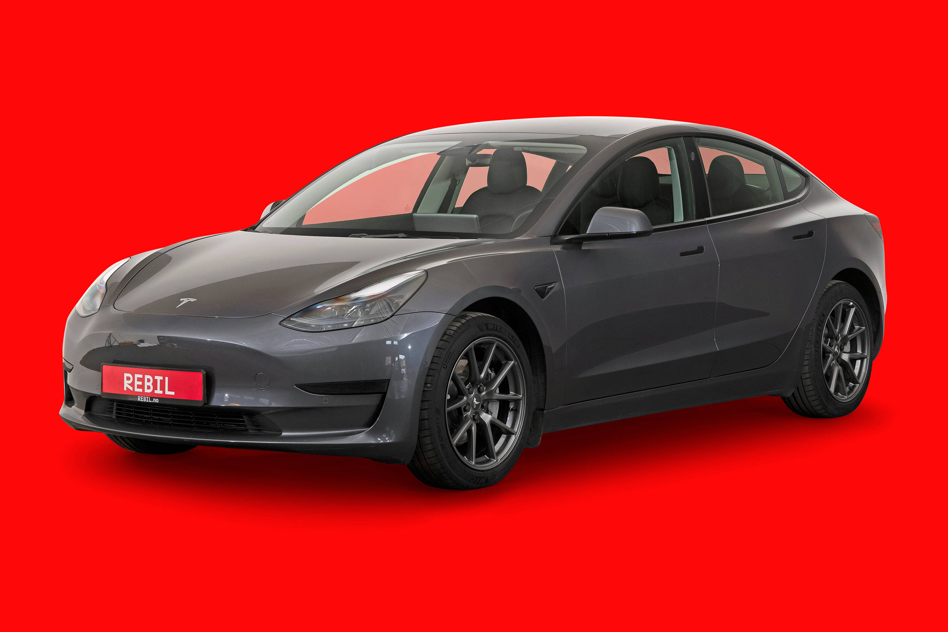 Rebil - Tesla Model 3 | 2021 | ED18550