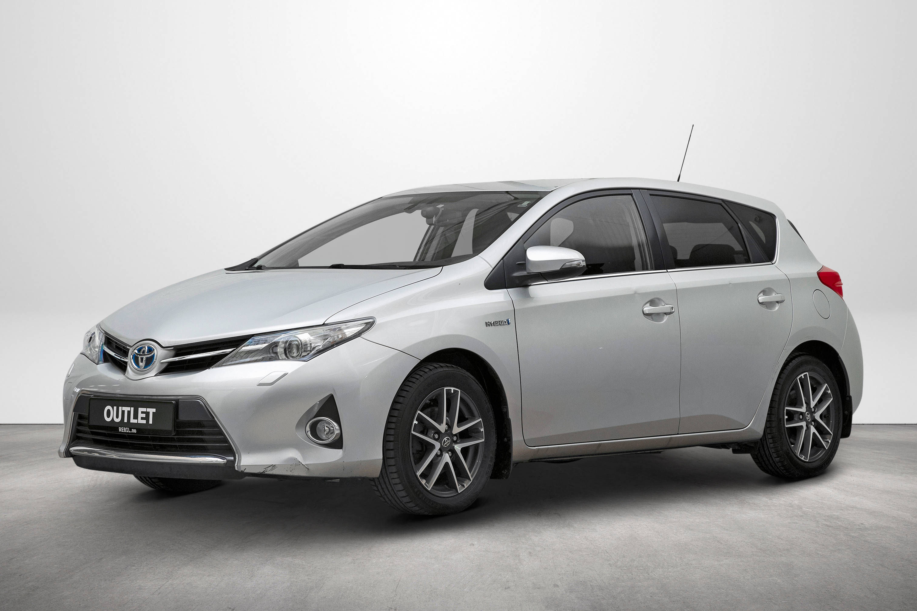 Rebil - TOYOTA AURIS | 2015 | JR31418