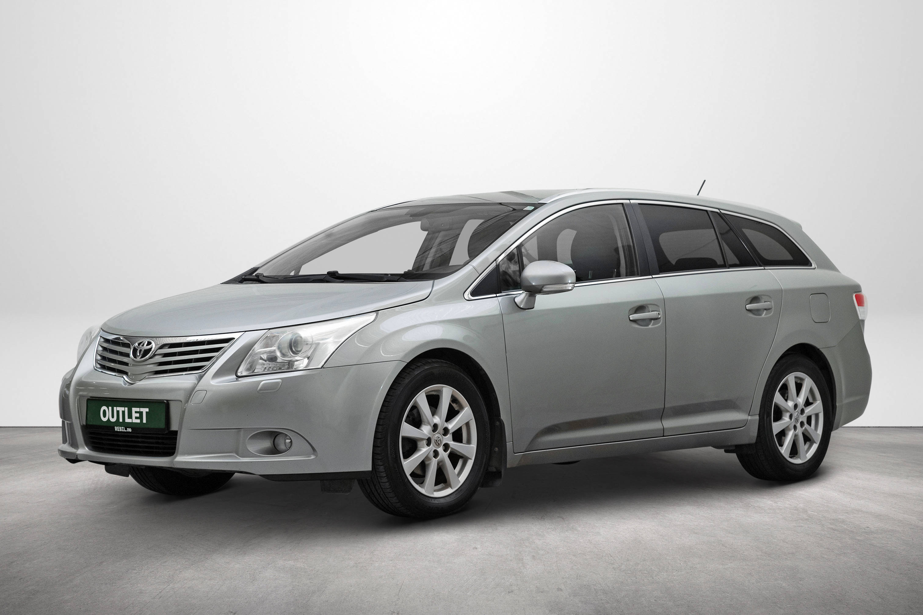 Rebil - Toyota Avensis | 2010 | VX35860