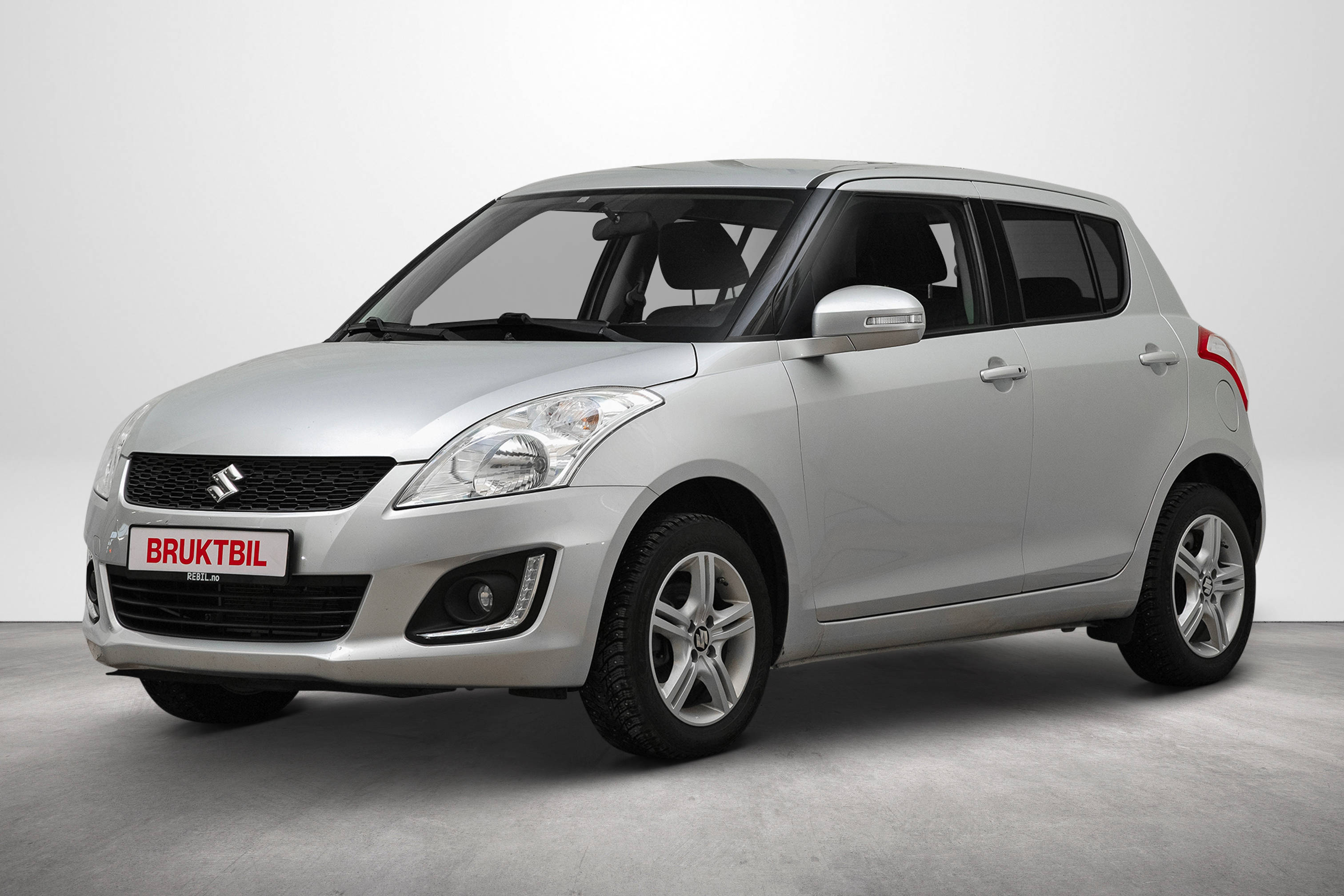 Rebil - Suzuki Swift | 2016 | ZH49106