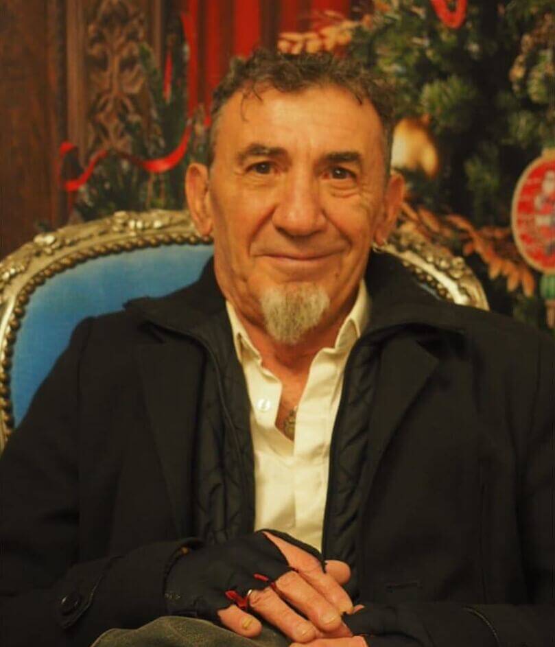 KRISS BLACHE : A propos