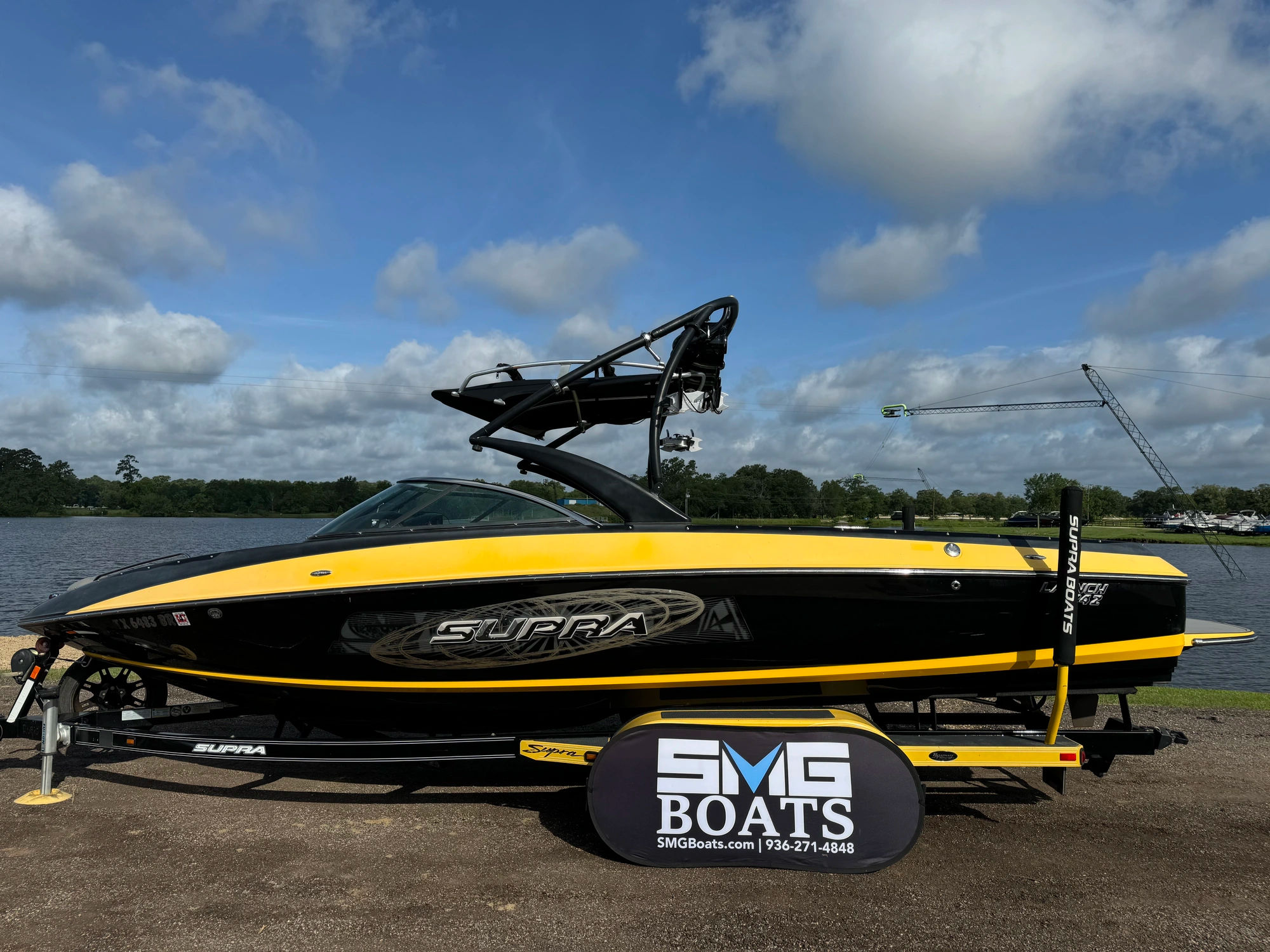 Used 2011 SUPRA LAUNCH 242 in Conroe, Texas | SMG Boats